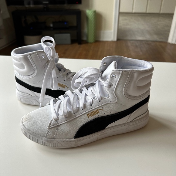 Puma | Shoes | Hitop Puma Sneakers | Poshmark